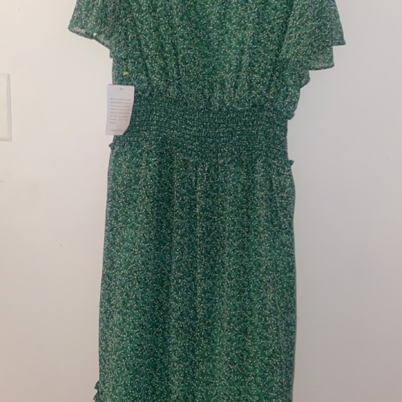 Max Studio | Dresses | Max Studio Green Dress | Poshmark